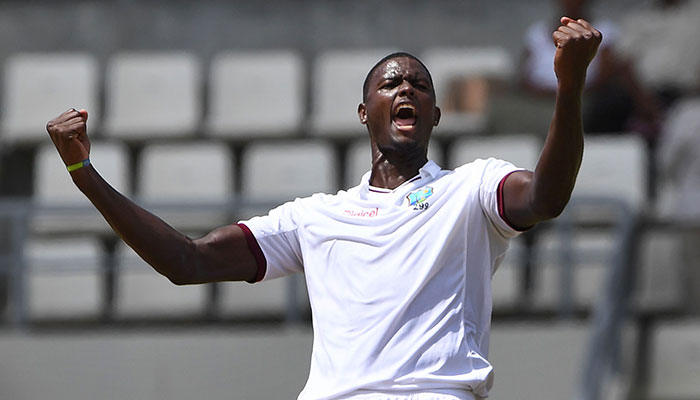 Ali century anchors cautious Pakistan to 376