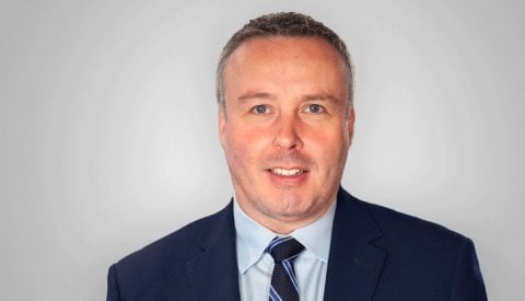 TV presenter forced to stop programme amid unfolding overseas crisis