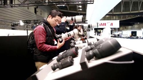 Canon showcases host of new cameras at Japan exhibition