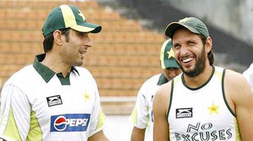 Misbah Afridi Bow Out In Frustration