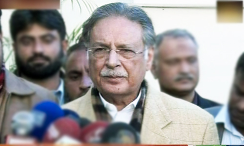 Pervaiz Rashid criticizes PPP, PTI for supporting PIA protesters