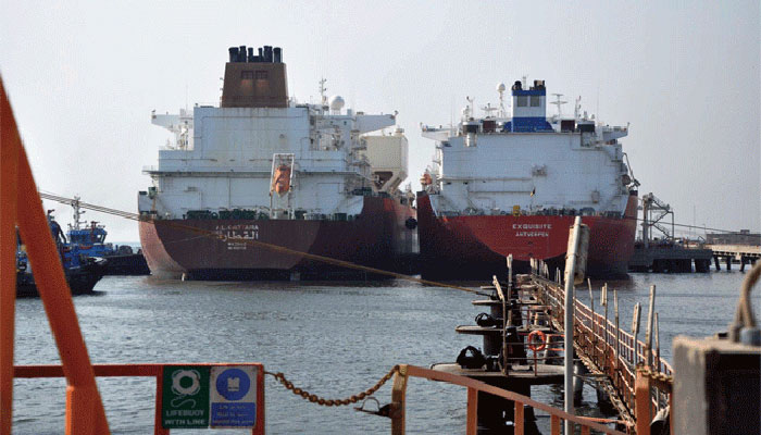 First LNG ship from Qatar docks at Port Qasim | Business - Geo.tv