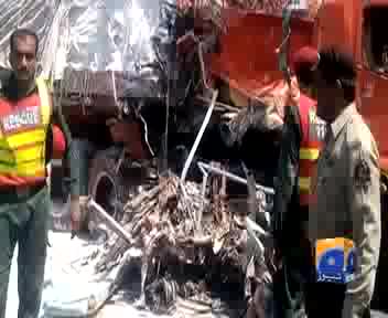 Road accident claims 14 lives in Bhakkar. | TV Shows - geo.tv