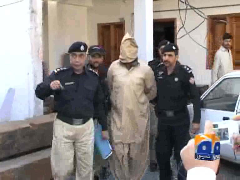 Main accused in Parveen Rehman’s murder arrested police. | TV Shows ...