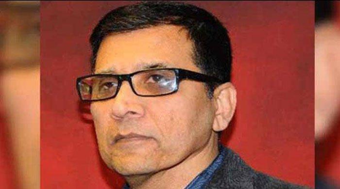 Nadeem Nusrat tasked to make new MQM in Pakistan