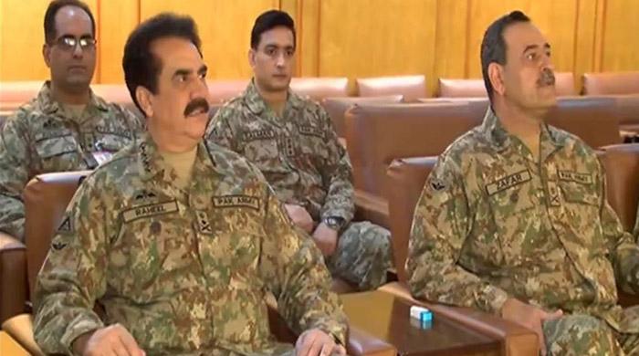 Pakistan Army chief briefed on operational preparedness at LoC