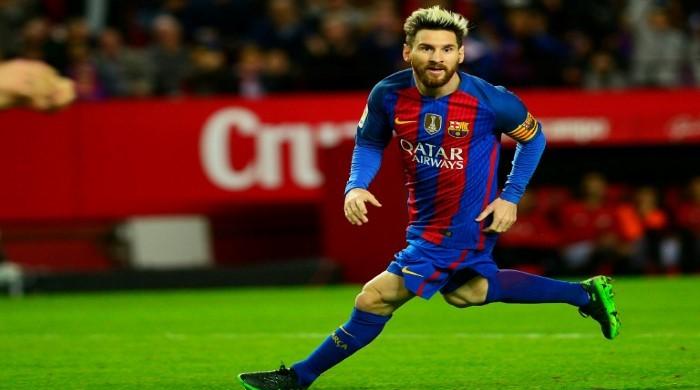 Messi reaches 500-goal mark, Bale keeps Madrid top