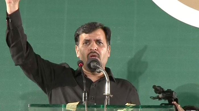 Those keeping MQM alive are enemies of Mohajirs: Mustafa Kamal