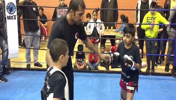 Nearly 500 turned up for Inter-club Boxing Tournament in Oldham