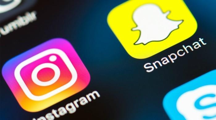 Facebook adds Snapchat-like camera filters to Instagram Facebook adds Snapchat-like camera filters to Instagram