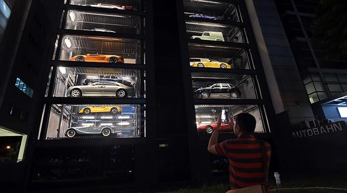 Singapore car vending machine