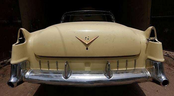 PICTORIAL: Fatima Jinnah’s car being restored at National Museum in Karachi
