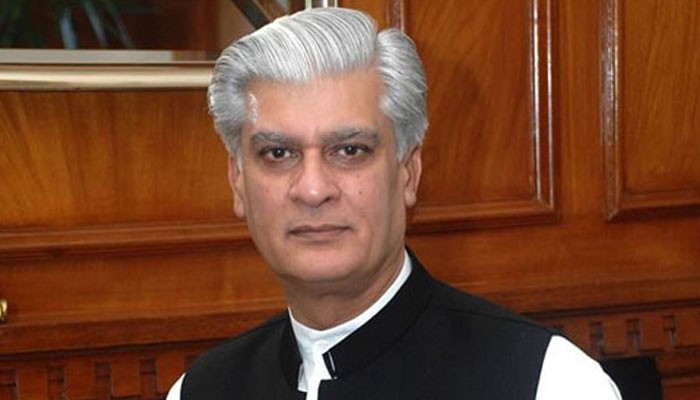 Kirmani wants JIT against Imran for failing to prove his money trail