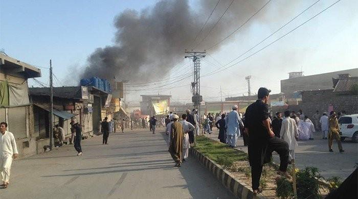 Parachinar attack: Corps commander Peshawar assures locals of support ...