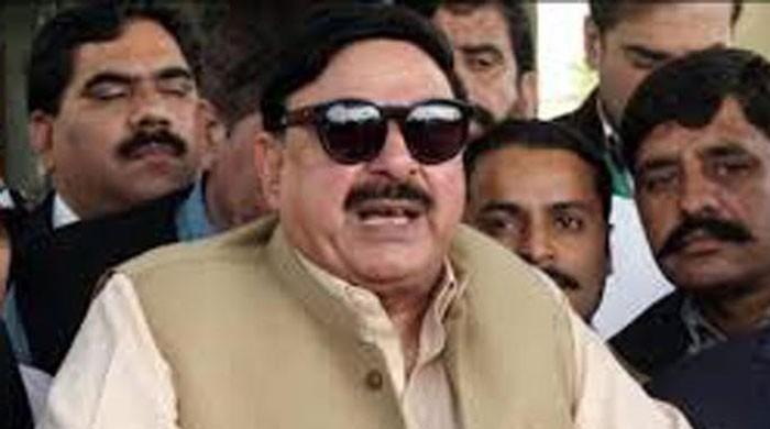 Maryam wouldn’t have been summoned if PM stepped down: Sheikh Rasheed