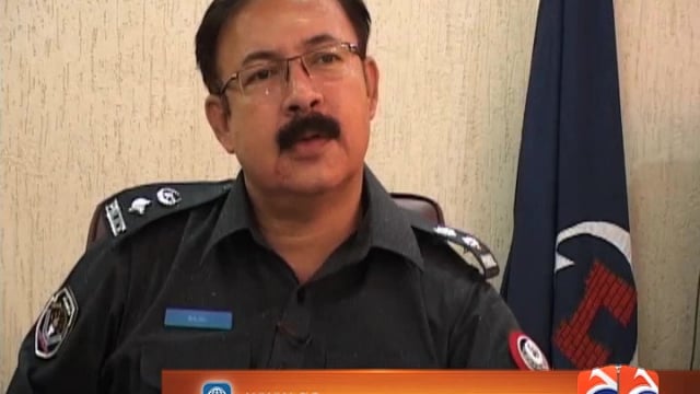 Funeral prayers of martyred Qilla Abdullah DPO offered in Peshawar 11 ...