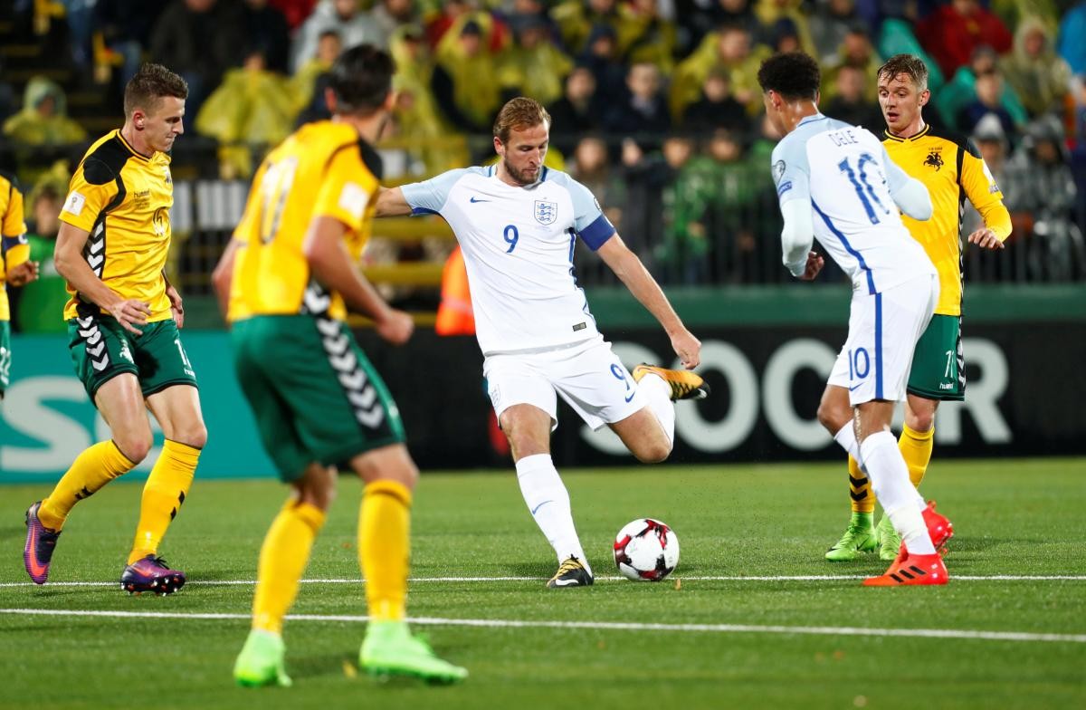 Kane scores again as England win final qualifier