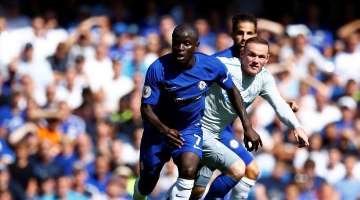 Chelsea's Kante out for nearly a month with hamstring injury