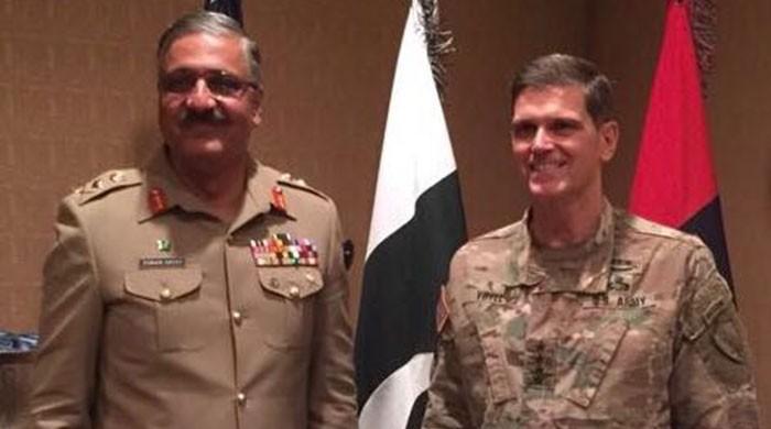 General Zubair Hayat attends conference on countering extremism in US
