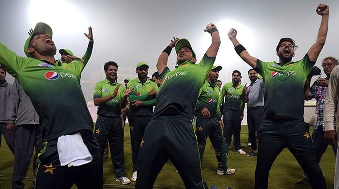 Pakistan move to top spot in ICC T20 rankings