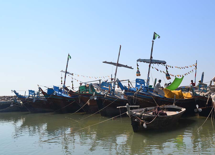 Balochistan’s best kept secret? A lagoon | Pakistan - Geo.tv