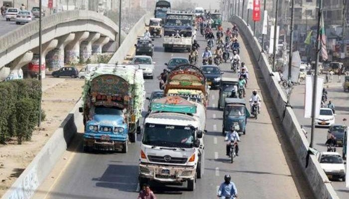 Traffic situation clear in Karachi, police says