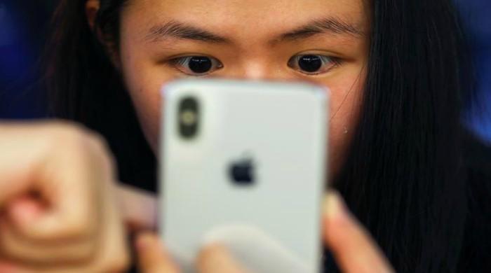 iPhone addiction may be a virtue for investors