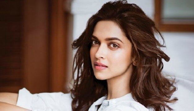 Deepika makes news with important message for peers | Entertainment ...