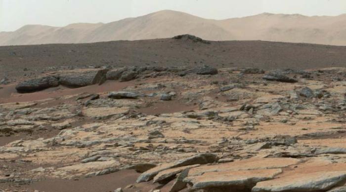 Life on Mars: Japan astronaut dreams after lake discovery