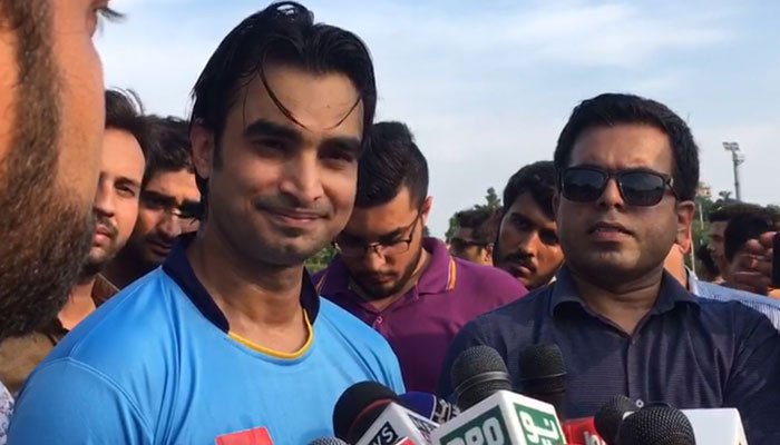 Cricketer Imran Nazir makes comeback after illness