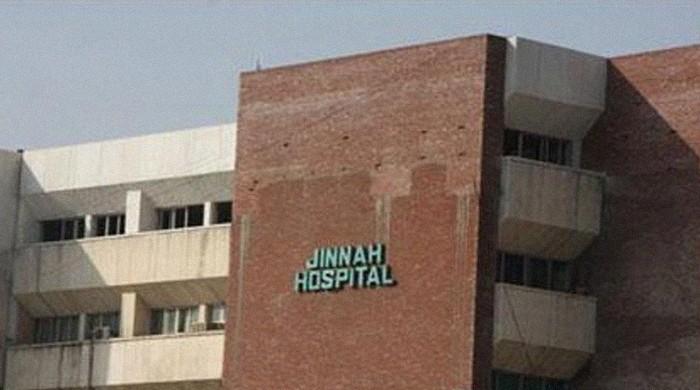 Incidents of mistreatment, brawl reported in Lahore's Jinnah Hospital