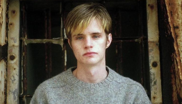 US student Matthew Shepard, victim of homophobic violence, laid to rest ...