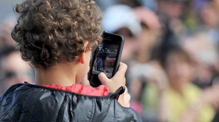 Heavy screen time appears to impact childrens' brains: study