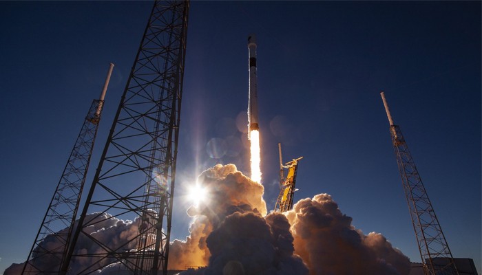 SpaceX launches first US national security space mission