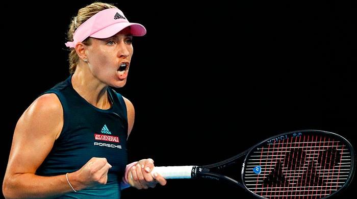 Consistent Kerber blasts into Aussie Open third round