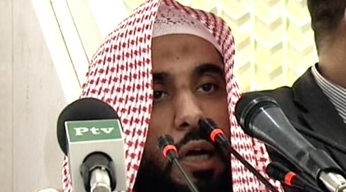 Imam-e-Kaaba gives Friday sermon, leads prayers at Faisal Mosque
