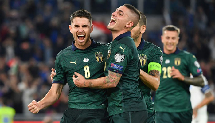 Italy beat Greece to secure Euro 2020 qualification