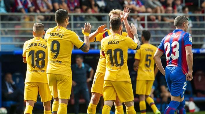 Barca seek sixth straight win at spirited Slavia