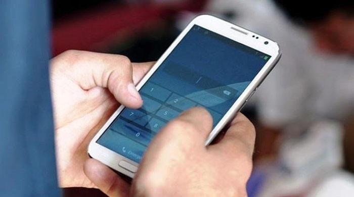 Mobile phone imports increased by 35 percent: Ministry of Commerce