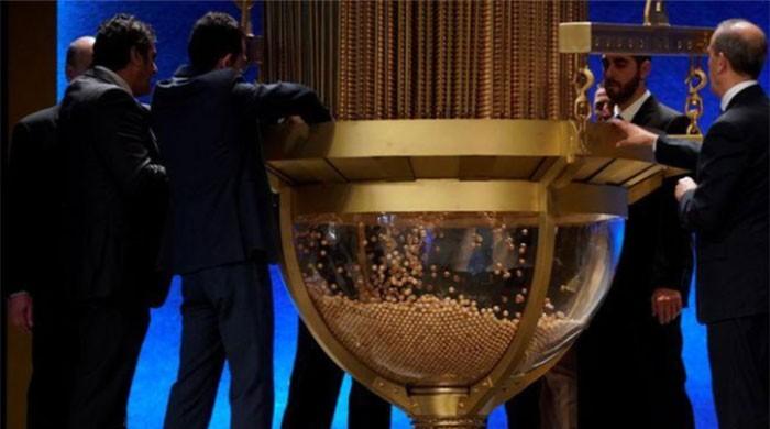 Celebrations in Spain as winning ticket for ‘El Gordo’ lottery revealed