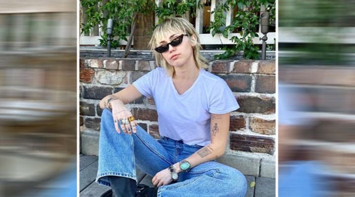 Miley Cyrus rocks a major hair transformation as she starts 2020 with ...