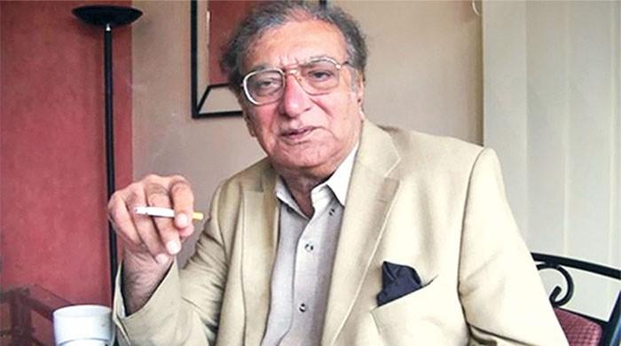 Revolutionary poet Ahmad Faraz remembered on 89th birthday