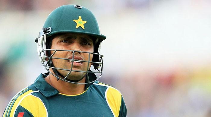 Kamran Akmal: Should I go to PM Imran for my selection?