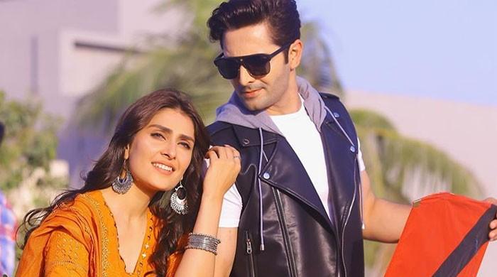 Fans shower love on Ayeza Khan’s drama serial 'Mehar Posh'
