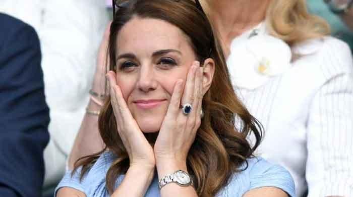 Kate Middleton writes personal messages for fans on Instagram