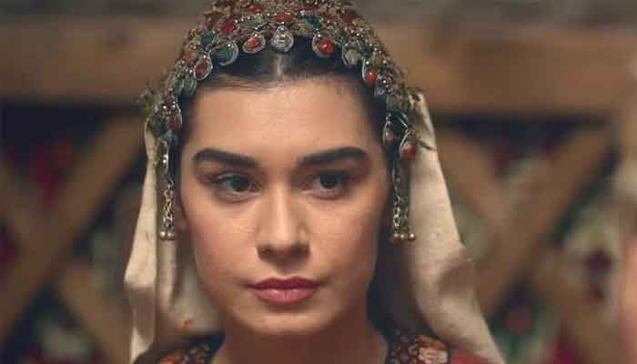 Ertugrul's Gokce Hatun looks ethereal in this real-life picture