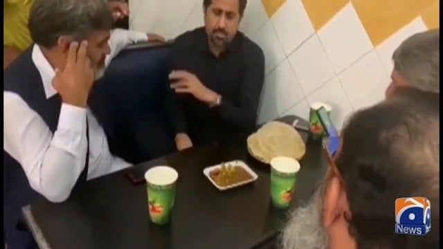 Fayyaz Chohan does breakfast at a restaurant in his constituency | TV ...