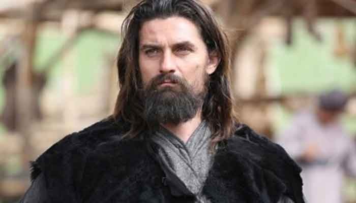 Ertugrul's Bamsi Alp looks dapper in latest picture