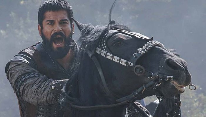 Burak Özçivit shares adorable BTS photos from ‘Kurulus Osman’