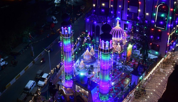 In pictures: Adorned with lights, Pakistan's streets come alive on Eid ...